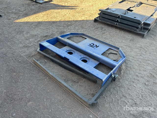 2024 Kit Containers MSS-45-FF-42 42 in Mini Skid Steer Forks (Unused ...