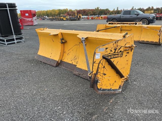 8 - 12 ft Extendable Snow Pusher | Ritchie Bros. Auctioneers