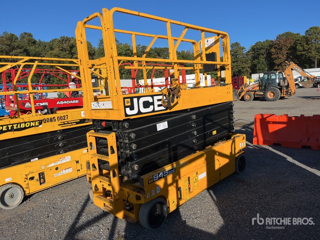 2018 JCB S4550E Electric Scissor Lift | Ritchie Bros. Auctioneers
