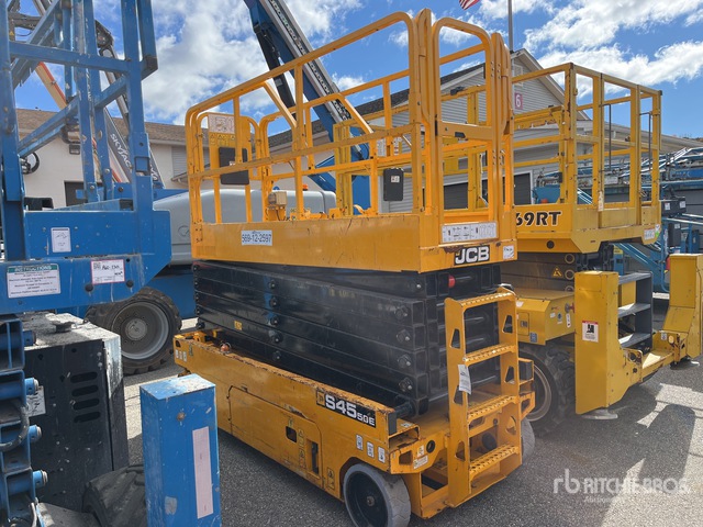 2018 JCB S4550E Electric Scissor Lift | Ritchie Bros. Auctioneers