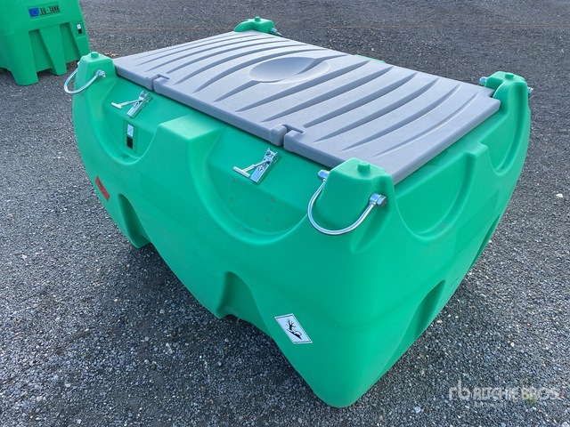 2024 EU-TANK 900 900L Portable Poly Fuel Tank (Unused) | Ritchie Bros ...