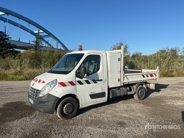 2014 Renault Master dCi125 4x2 Camion Benne Dump Truck | Ritchie Bros ...