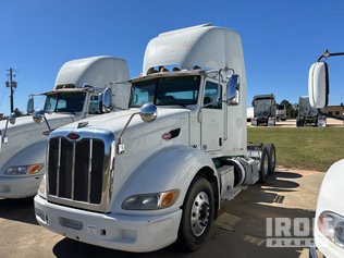 2014 Peterbilt 386 6x4 T/A Day Cab Truck Tractor in Albany, Georgia ...