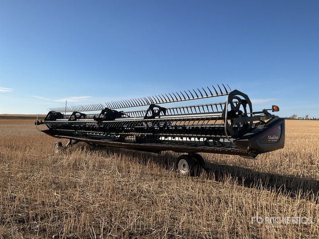 2013 MacDon FD75 40 ft Flex Draper Combine Header | Ritchie Bros ...