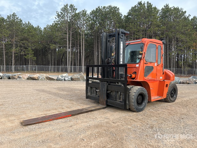 Heli FD110 11000 lb Pneumatic Tire Forklift | Ritchie Bros. Auctioneers