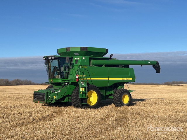 2009 John Deere 9870 STS Combine Harvester | Ritchie Bros. Auctioneers