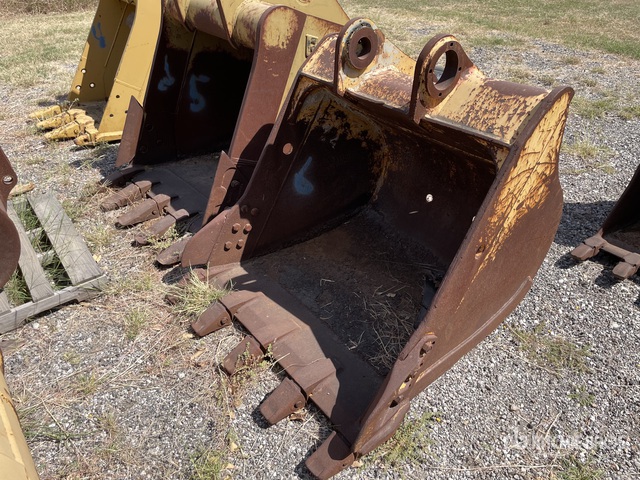 Rockland 48 in Excavator Bucket in Austin, Texas, United States ...
