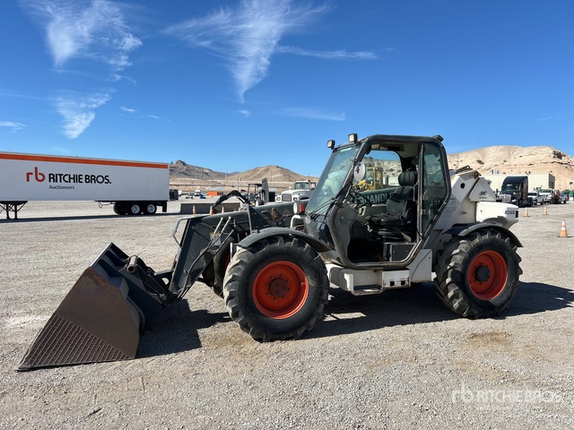 2006 Bobcat V723 Telehandler | Ritchie Bros. Auctioneers