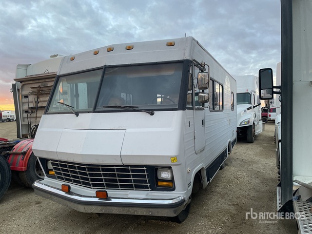1984 Chevrolet P30 Winnebago Itasca Motor Home (Inoperable) | Ritchie ...