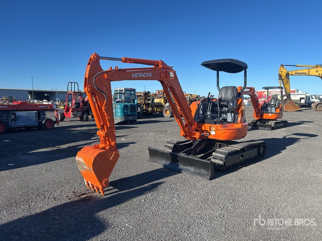 1999 Hitachi EX35U Mini Excavator | Ritchie Bros. Auctioneers