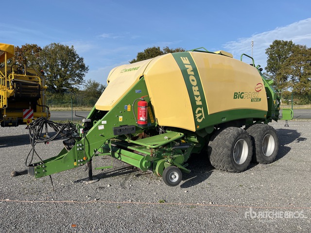 2013 Krone BigPack 1290XC Big Square Baler | Ritchie Bros. Auctioneers