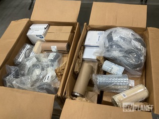 Surplus Oshkosh 5SK327 Vehicular Maintenance Kit in Chambersburg ...