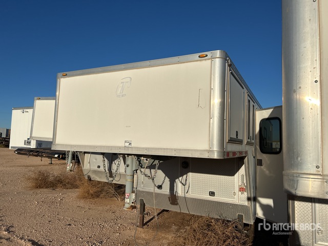 2014 Intech 28 ft x 8 ft 6 in Portable T/A Lab Trailer | Ritchie Bros ...