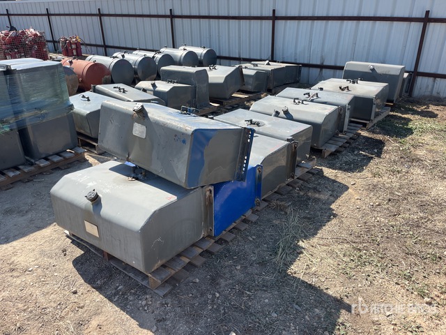 Quantity of (5) Pallets of 40 gal Steel Diesel Fuel Tank | Ritchie Bros ...