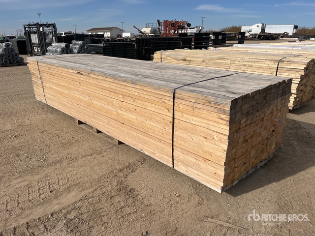 Quantity of (294) 2 in x 4 in x 14 ft Lumber | Ritchie Bros. Auctioneers