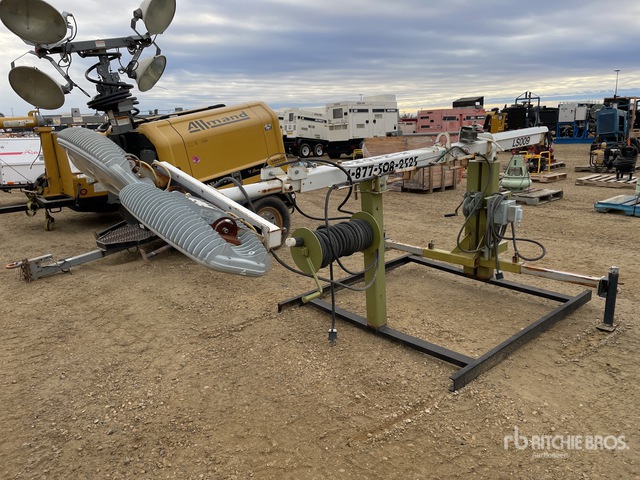 Almond Skid Mounted Light Tower | Ritchie Bros. Auctioneers