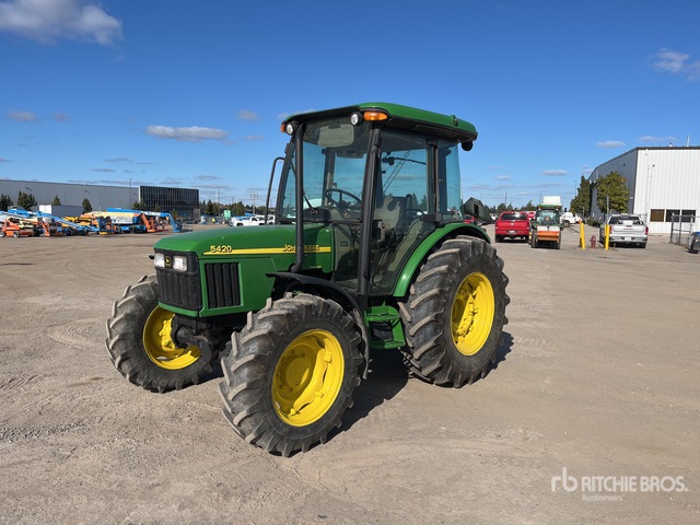 2001 John Deere 5420 4WD Tractor Agrícola | Ritchie Bros. Auctioneers