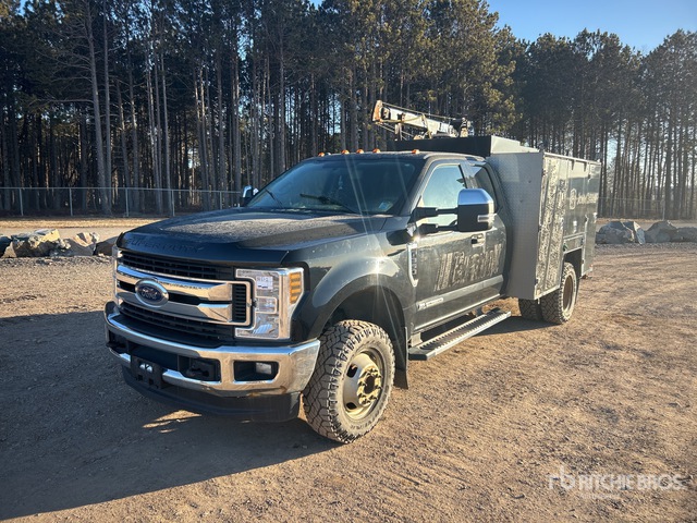 2018 Ford F350 Extended Cab Service Body