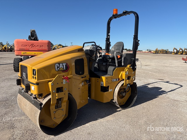 2024 Cat CB 4.0 Double Drum Roller (Unused) | Ritchie Bros. Auctioneers
