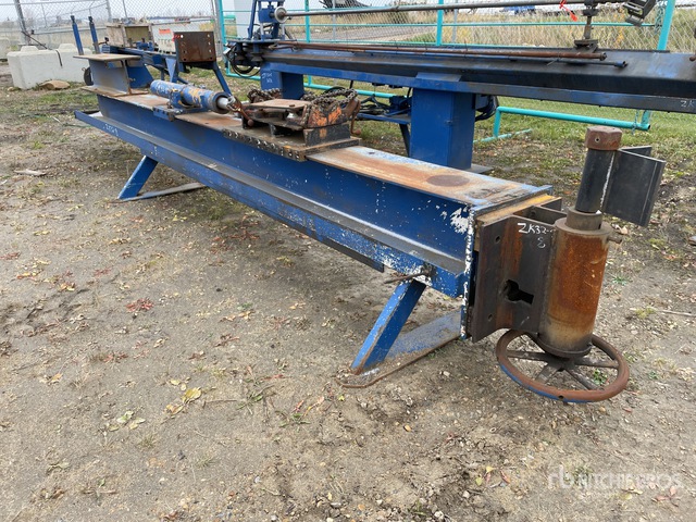 Hydraulic Cylinder Bench | Ritchie Bros. Auctioneers