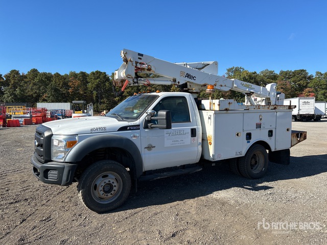 2011 Altec AT37G 37 ft on 2011 Ford F-550 XL 4x4 Bucket Truck | Ritchie ...