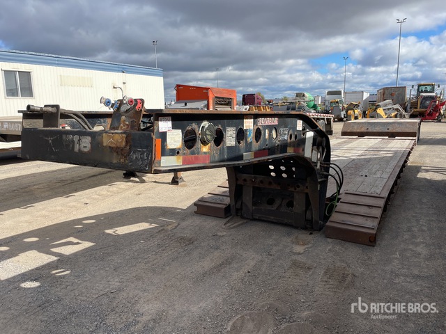 2013 Fontaine Renegade LXT40N T/A Extendable Double Drop Removable ...