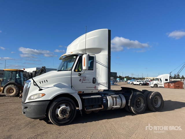 2017 International LF677 6x4 T/A Day Cab Truck Tractor | Ritchie Bros ...