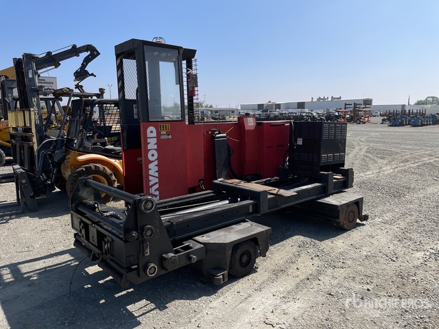 Raymond 76SL100TN 8000 lb Electric Forklift | Ritchie Bros. Auctioneers