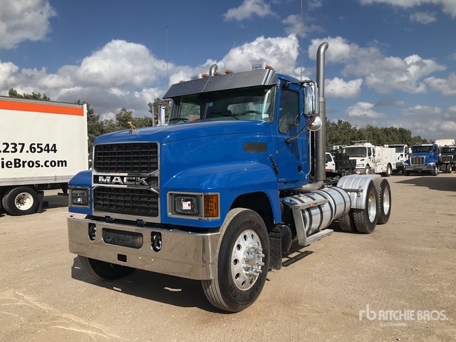 2022 Mack Pinnacle 6x4 T/A Day Cab Truck Tractor | Ritchie Bros ...