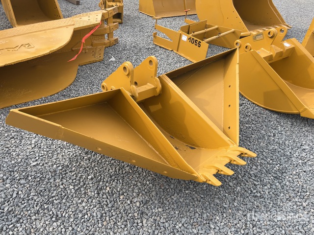 72 in V-Ditching Backhoe Rear Bucket | Ritchie Bros. Auctioneers