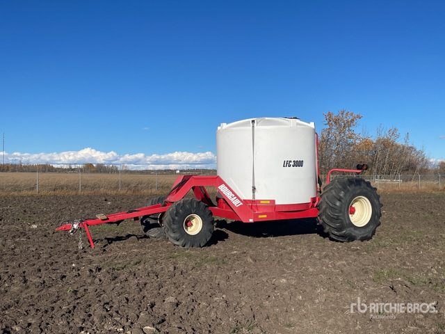 2010 Bourgault LFC18-30 2100 gal Fertilizer Cart | Ritchie Bros ...