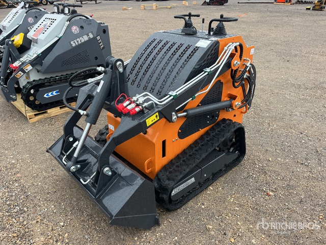 2024 Landhero LDH-T460 Mini Compact Track Loader (Unused) | Ritchie ...