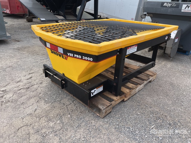 SnowEx Vee Pro 3000 Electric Salt Spreader | Ritchie Bros. Auctioneers