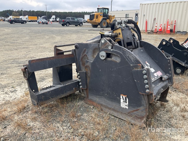 Bradco HP450 66 in Cold Planer Attachment | Ritchie Bros. Auctioneers