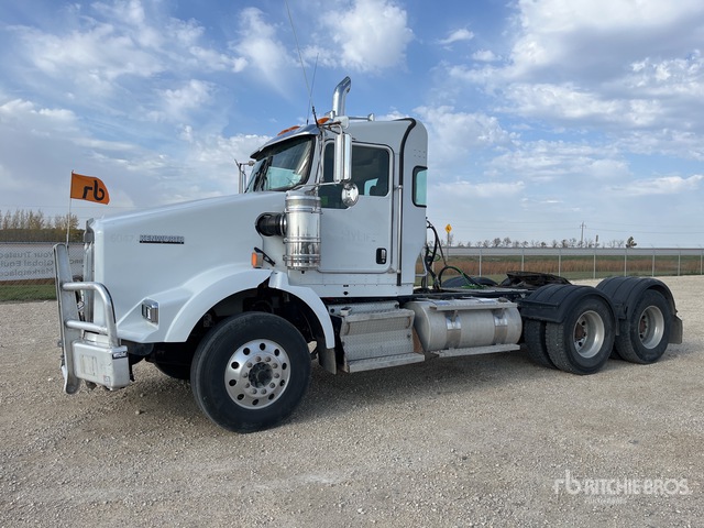 2020 Kenworth T800 6x4 T/A Day Cab Truck Tractor | Ritchie Bros. Auctioneers