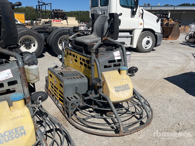 2016 Wacker Ride-On Power Trowel | Ritchie Bros. Auctioneers