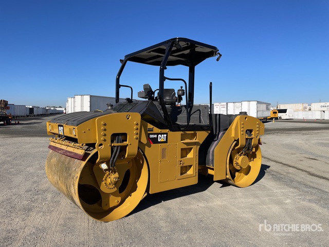 2014 Cat CB-54B Double Drum Roller | Ritchie Bros. Auctioneers