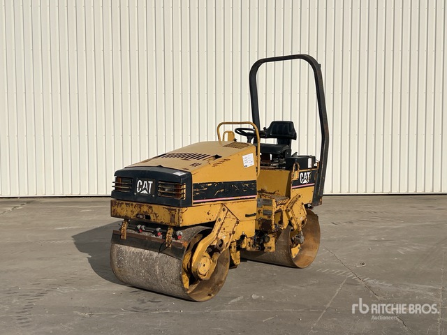 1996 Cat CB214C Compacteur Vibrant Tandem Double Drum Roller | Ritchie ...