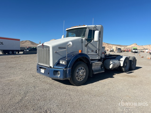 2013 Kenworth T800 6x4 T/A Day Cab Truck Tractor | Ritchie Bros. Auctioneers
