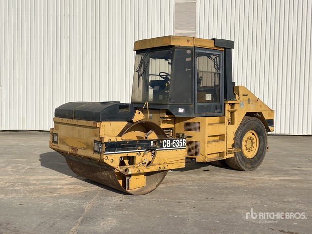 1999 Cat CB-535B Compacteur Vibrant Monocylindre Smooth Drum Compactor ...