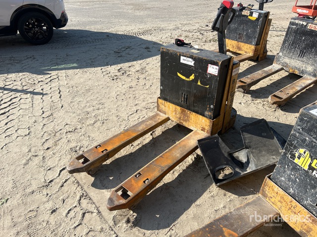 2019 Big Joe WPT45 4500 lb Electric Pallet Jack | Ritchie Bros. Auctioneers