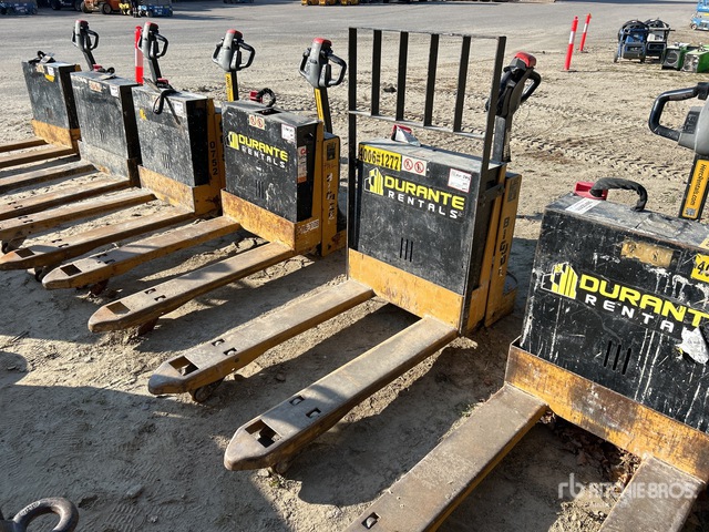 2022 Big Joe WPT45 4500 lb Electric Pallet Jack | Ritchie Bros. Auctioneers