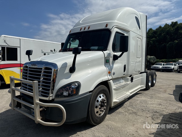 2019 Freightliner Cascadia 125 6x4 T/A Sleeper Truck Tractor | Ritchie ...