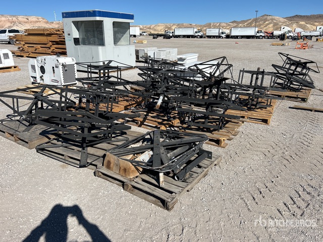 Quantity of (10) Wheel Loader Pipe Wheel Holder | Ritchie Bros. Auctioneers