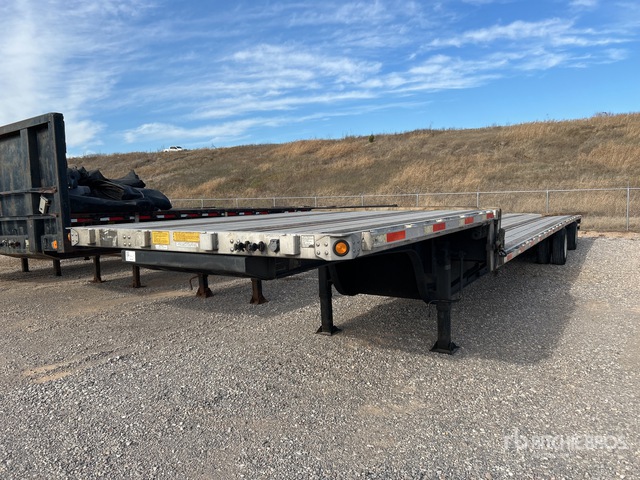 2013 Utility FS2CDHA 53 ft T/A Spread Axle Single Drop Step Deck ...