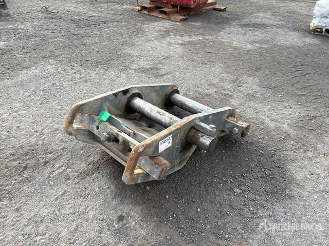 RF Excavator Coupler | Ritchie Bros. Auctioneers
