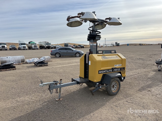 Allmand Maxi-Lite V Series 8 kW Light Tower | Ritchie Bros. Auctioneers