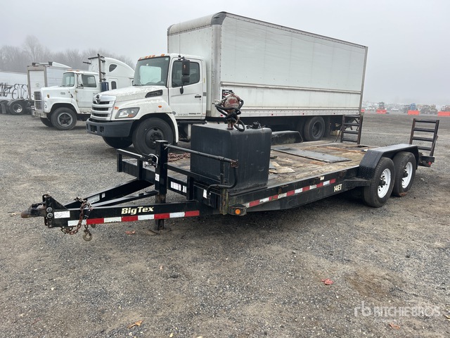 2016 Big Tex 20 ft T/A Equipment Trailer | Ritchie Bros. Auctioneers