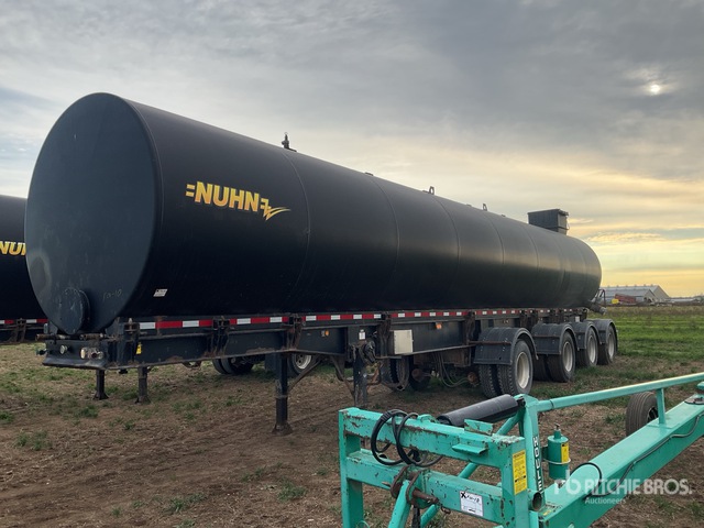 2016 Nuhn 13000 gal Quad/A Nurse Manure Tank | Ritchie Bros. Auctioneers