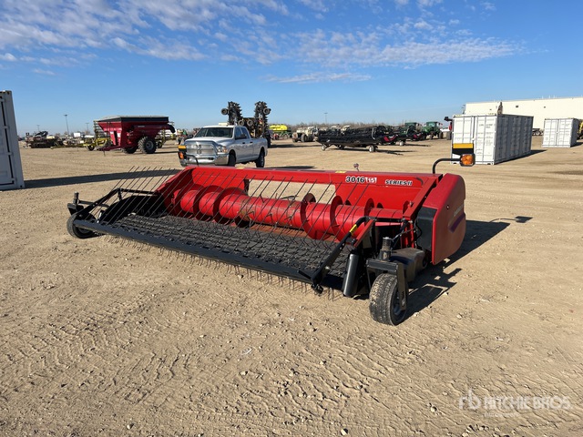 2021 Case IH 3016 Series II 15 ft Combine Pickup Header | Ritchie Bros ...